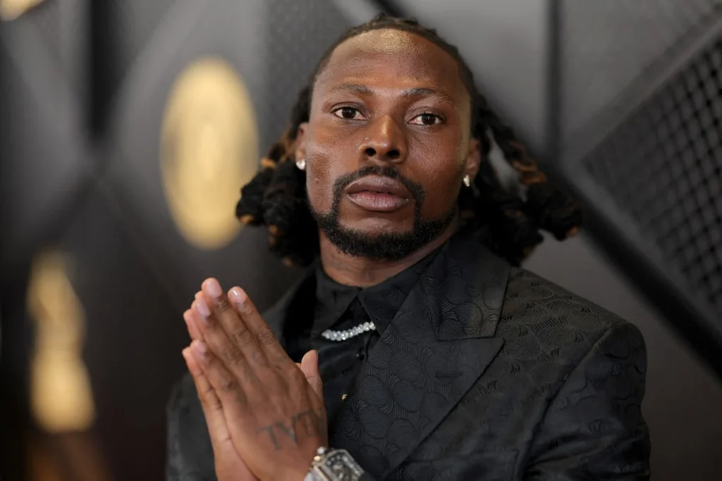 Asake drops debut single 'Why Love' under new label Giran Republic ...