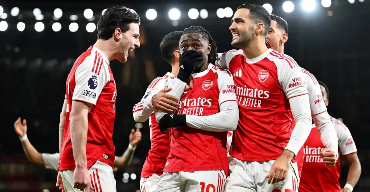 Eze hits hat-trick as Arsenal beat Tottemham 4-1 to go six points clear ...