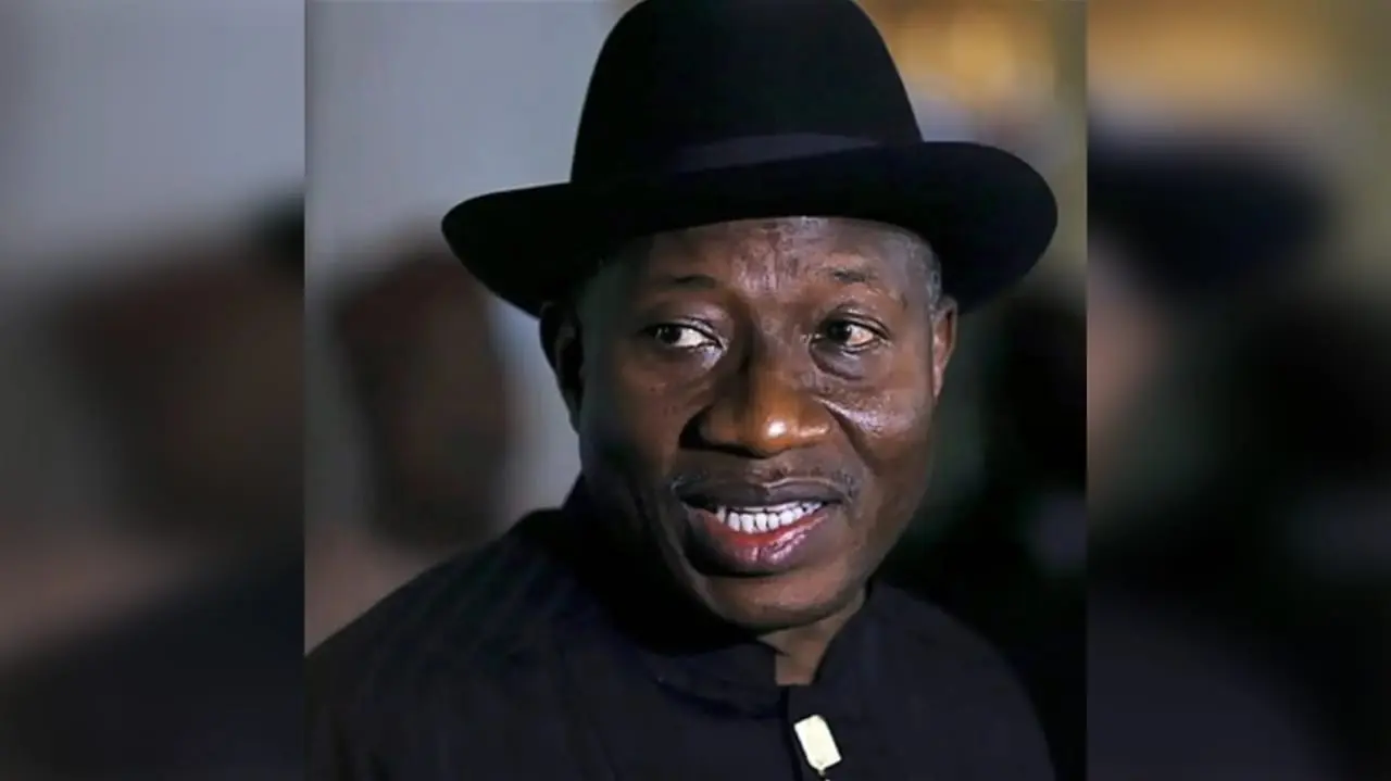 Jonathan warns public against fake Instagram account - The Telegraph ...